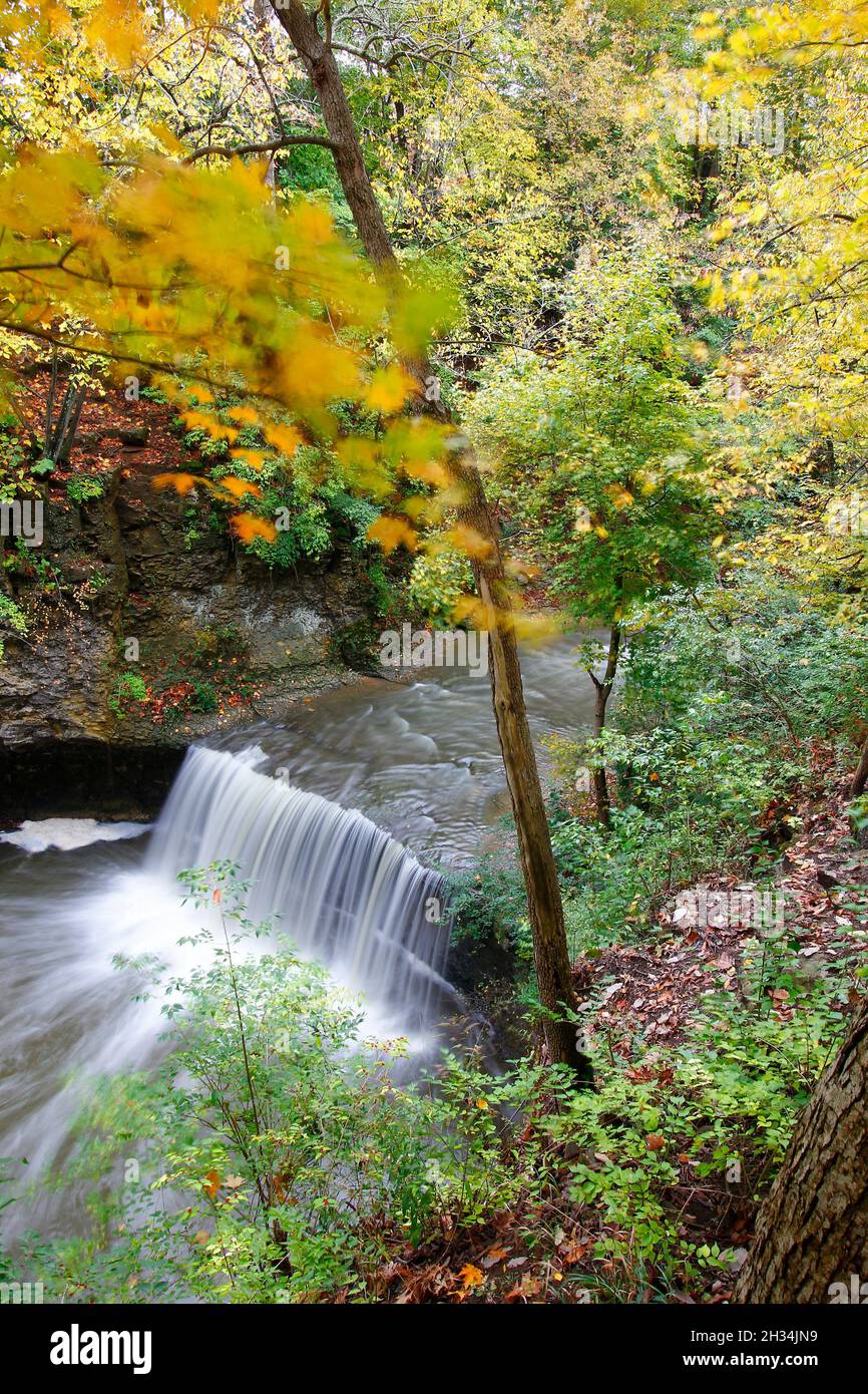 Indian Run Falls Park in Autumn, Dublin, Ohio Stock Photo - Alamy