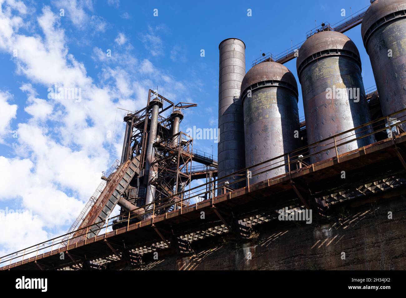 Extreme manufacturing hi-res stock photography and images - Alamy