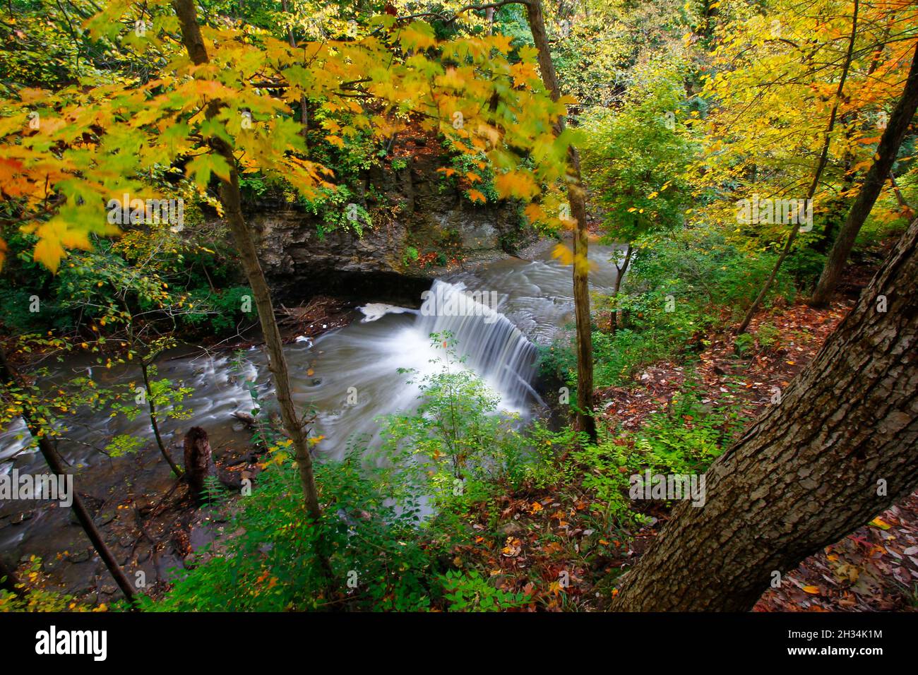 Indian Run Falls Park in Autumn, Dublin, Ohio Stock Photo - Alamy