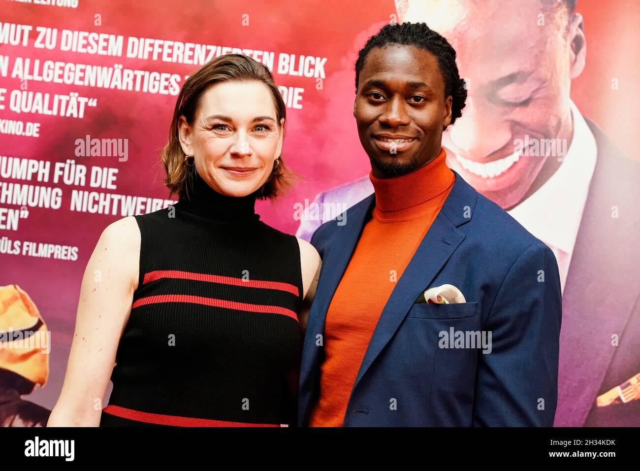 Mannheim, Germany. 25th Oct, 2021. Actors Christiane Paul and Eugene ...