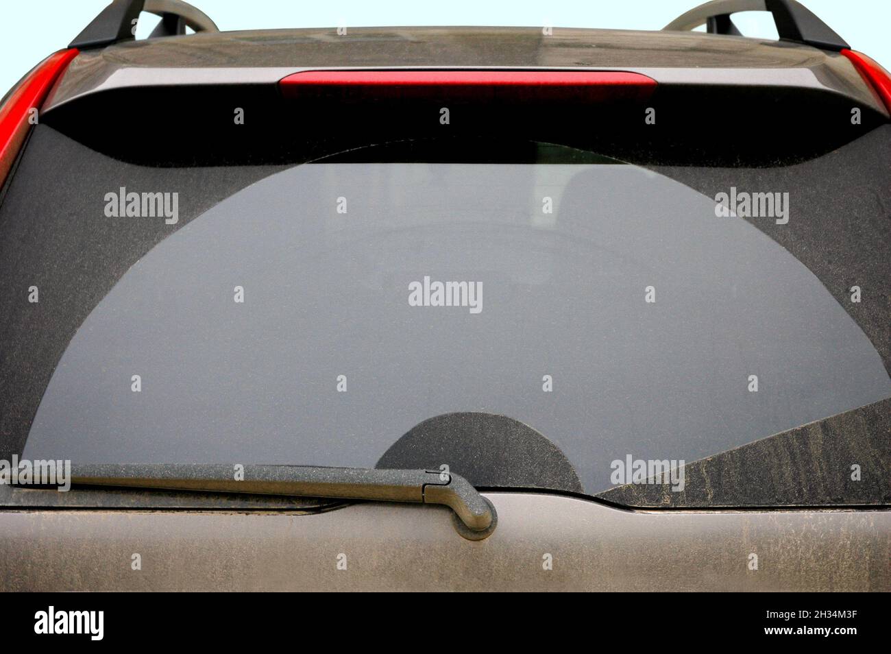 Car mud windshield hi-res stock photography and images - Alamy