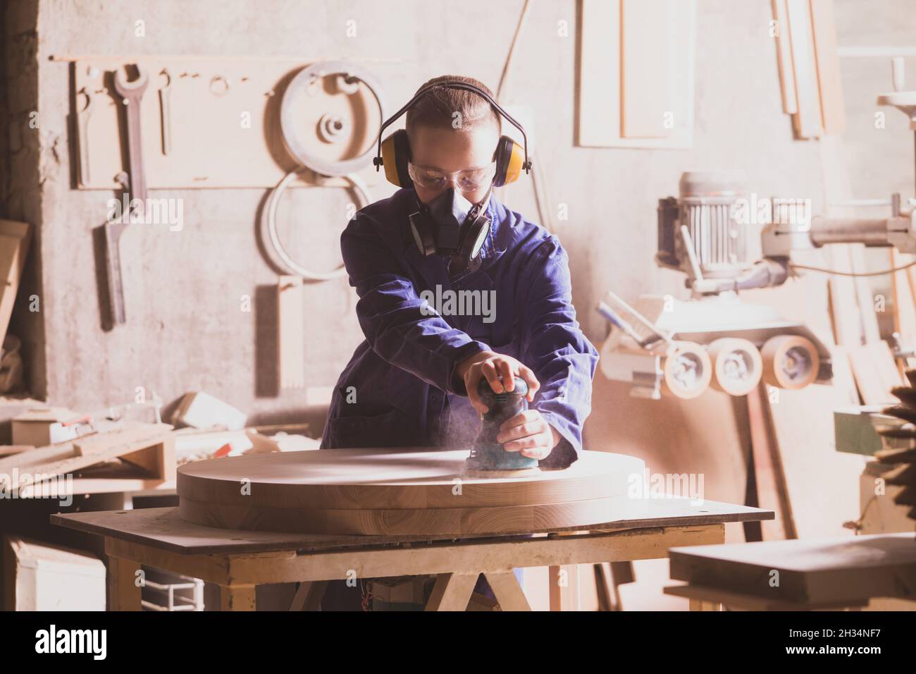 Safety in woodworking hi-res stock photography and images - Alamy