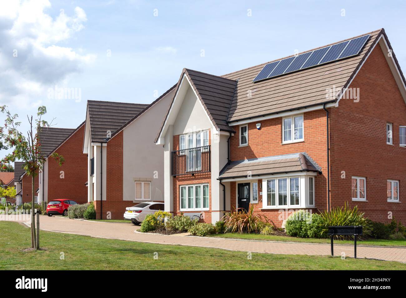 Bellway Amen Corner housing development, Gold Place, Binfield ...