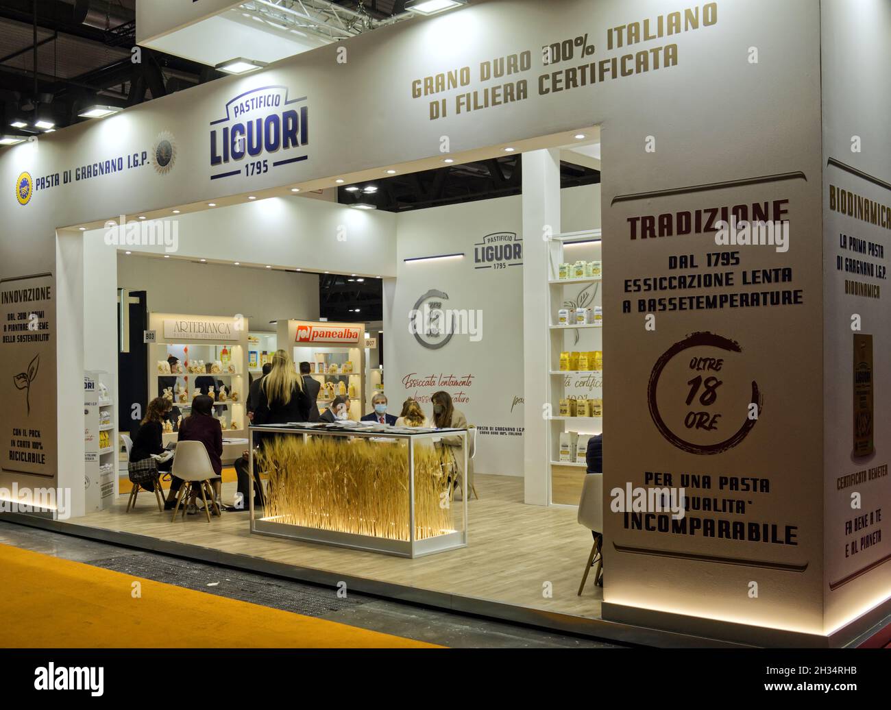 Food exhibition hi-res stock photography and images - Alamy