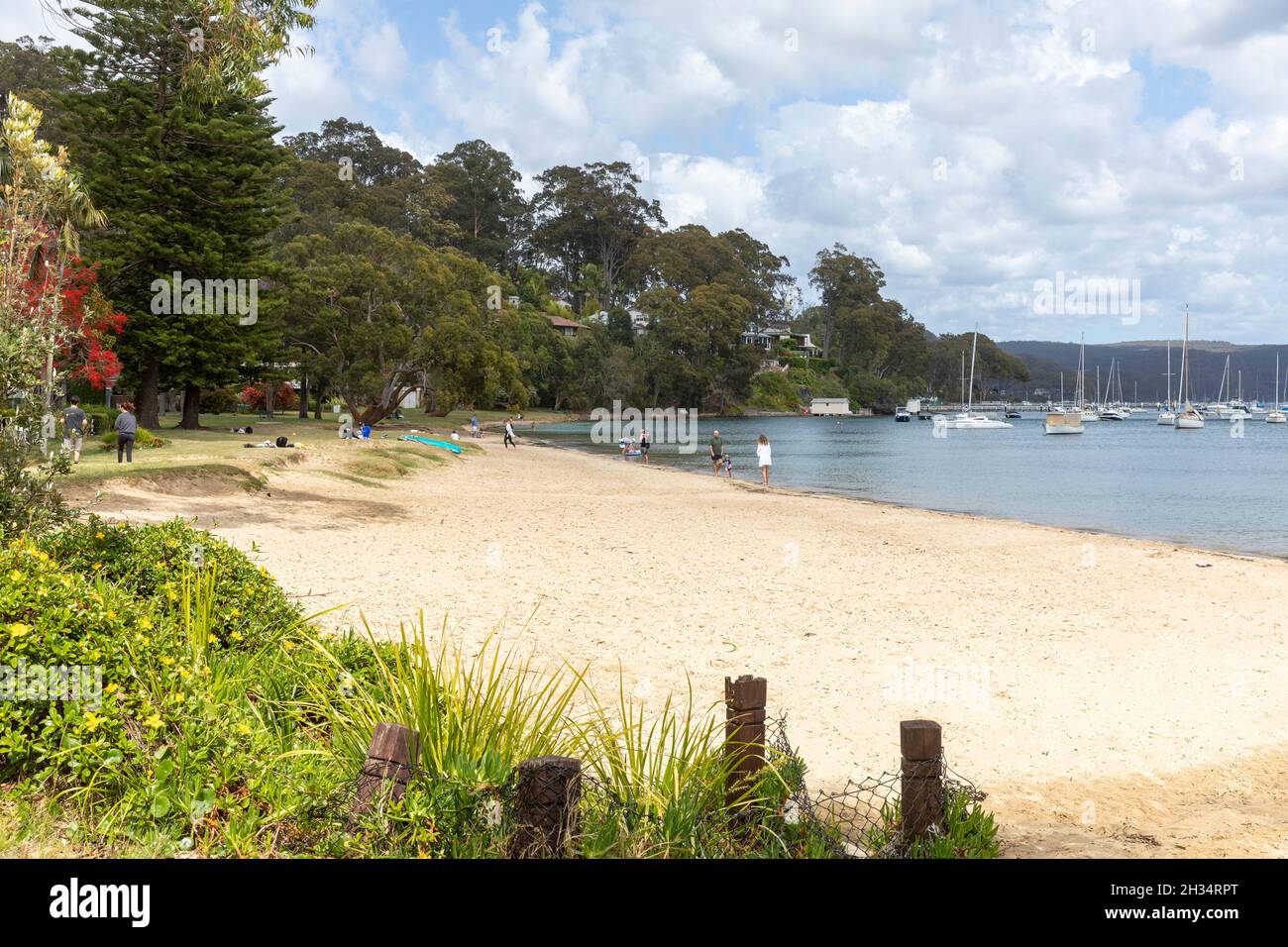 Clareville beach on Pittwater in Northern Sydney, with yachts and boats ...