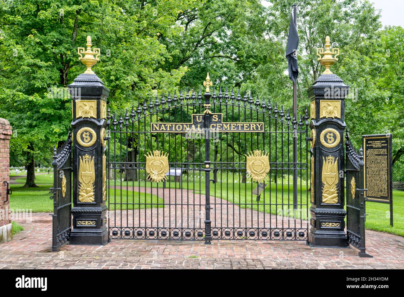 The gated entrance to the Shiloh National Cemetery located at the ...