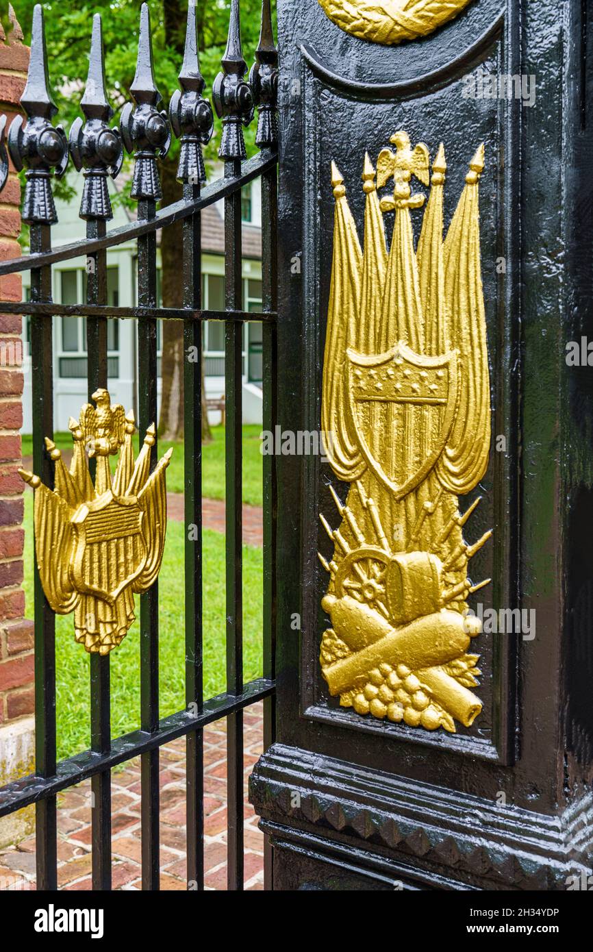 Elaborate gold shield on the gate of the Shiloh National Cemetery ...