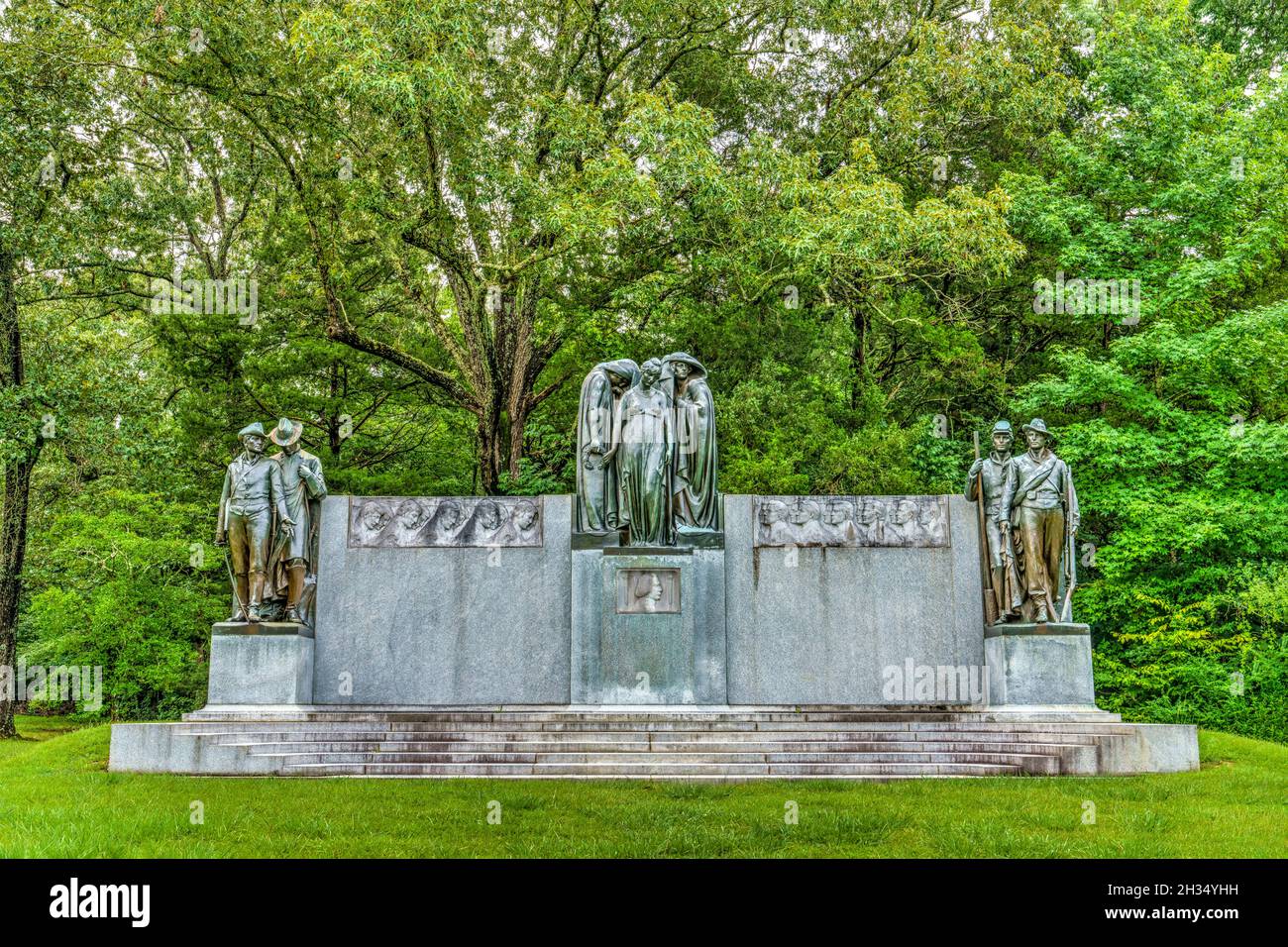 The Confederate Memorial placed by the United Daughters of the ...