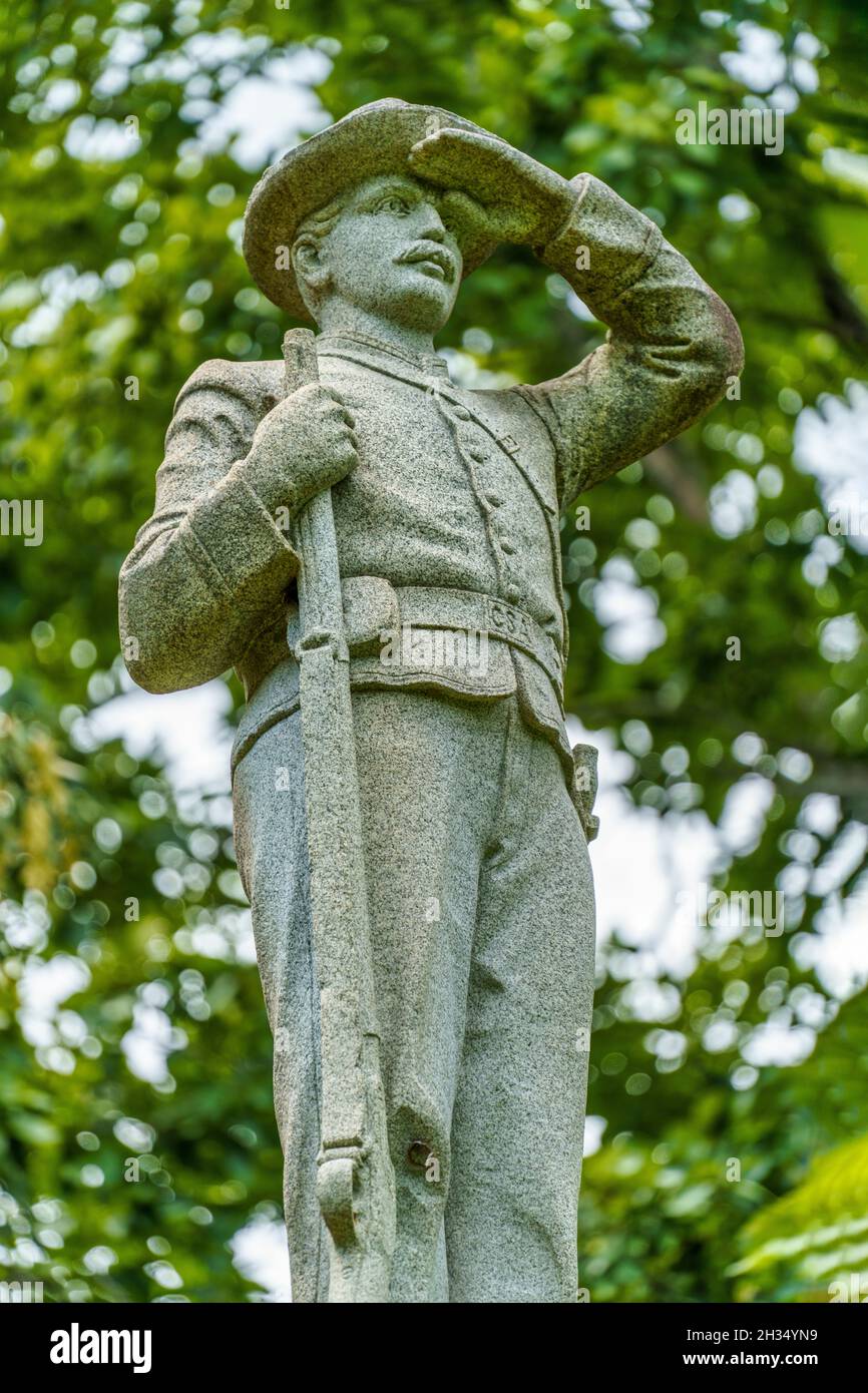 Detail of saluting soldier on the Arkansas Monument at the battlefield ...