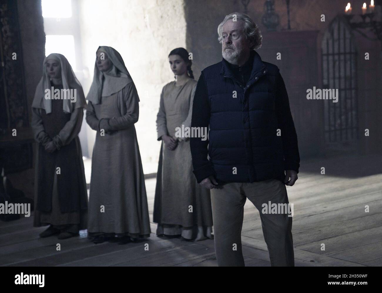 THE LAST DUEL, director Ridley Scott,, on set, 2021. ph: Jessica Forde ...