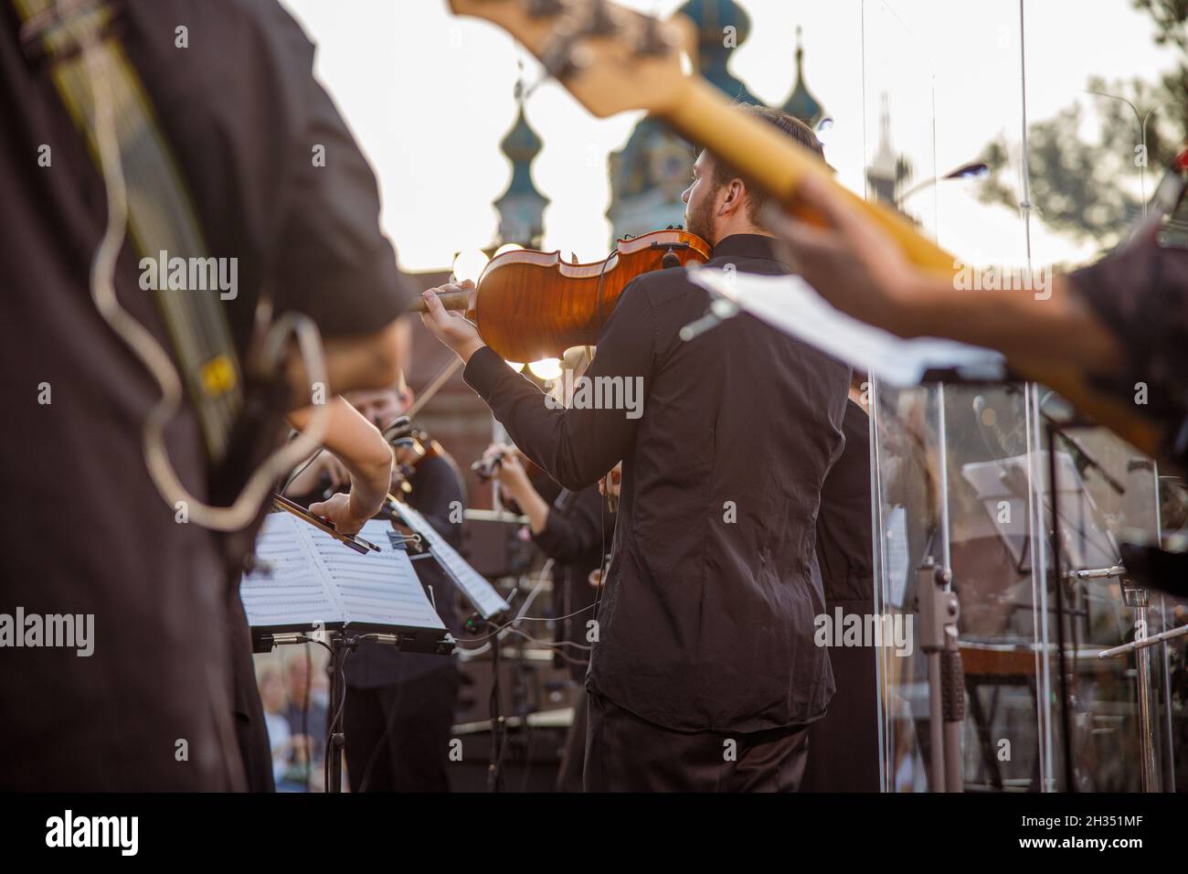 Orchestral ensemble stage hi-res stock photography and images - Alamy