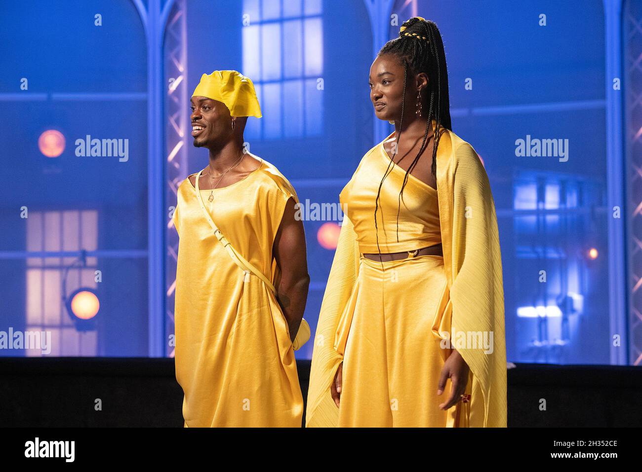 PROJECT RUNWAY, contestant designer Brian 'Bones' Jones (left) with ...