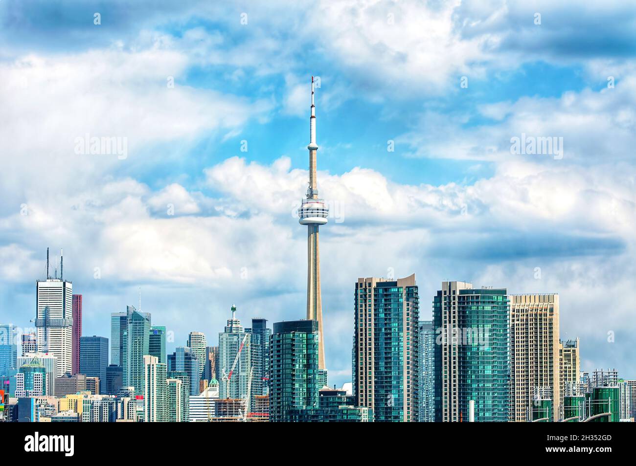 Toronto cn tower and construction hi-res stock photography and images ...