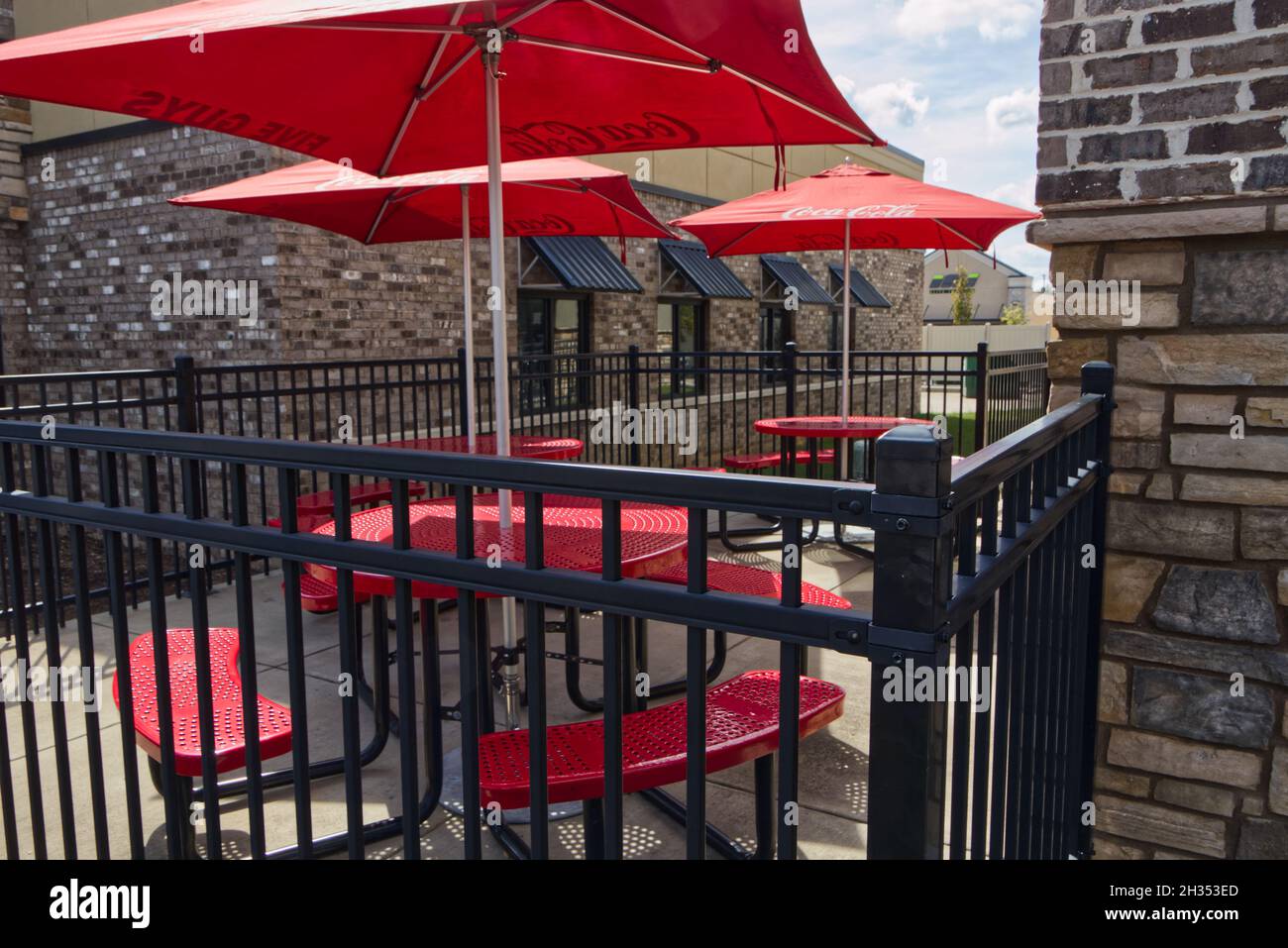 Grovetown, Ga USA - 10 14 21: Five Guys burger restaurant outdoor ...