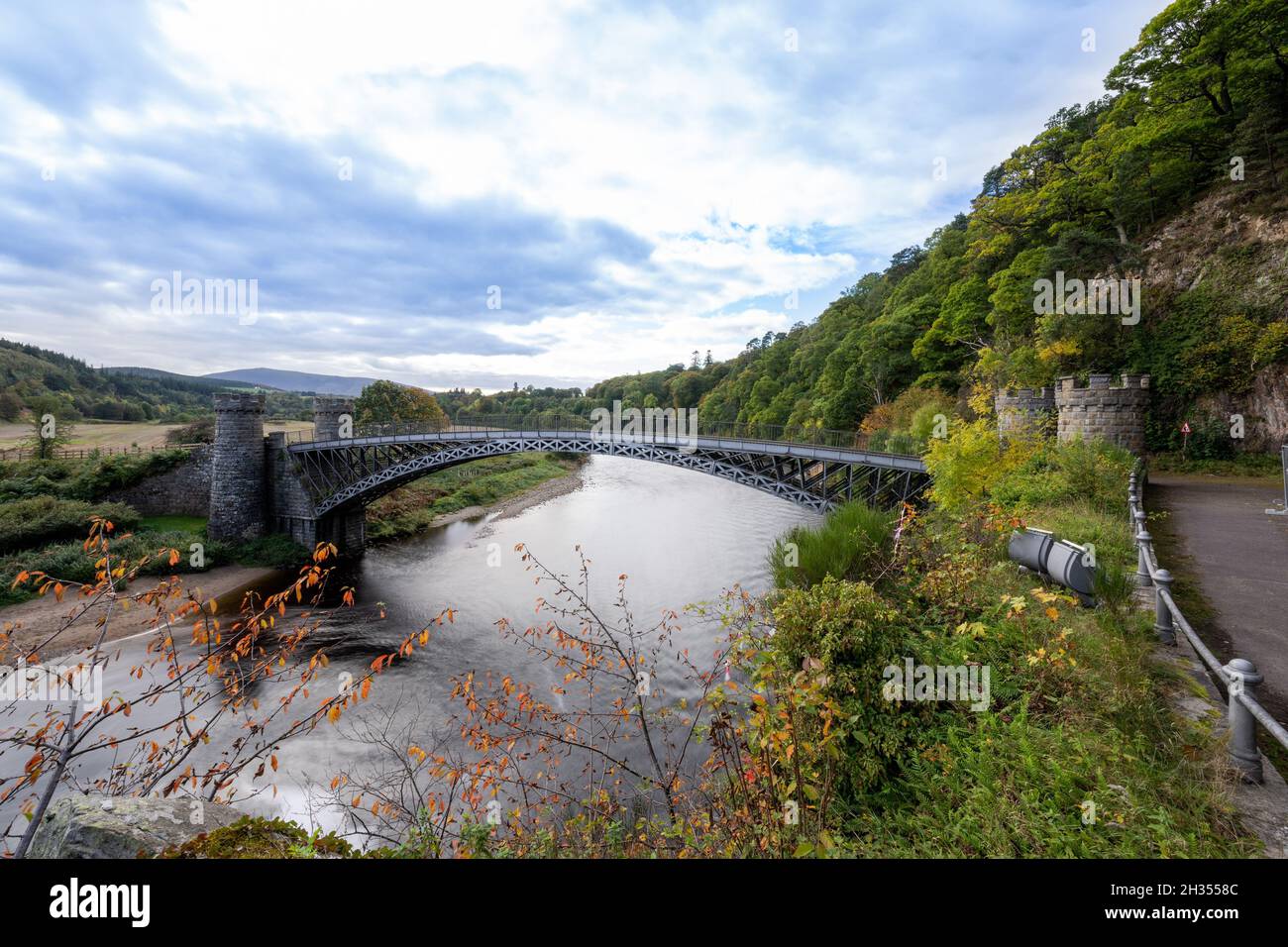 Craigellachie Bridge on the River Spey in Scotland Stock Photo - Alamy