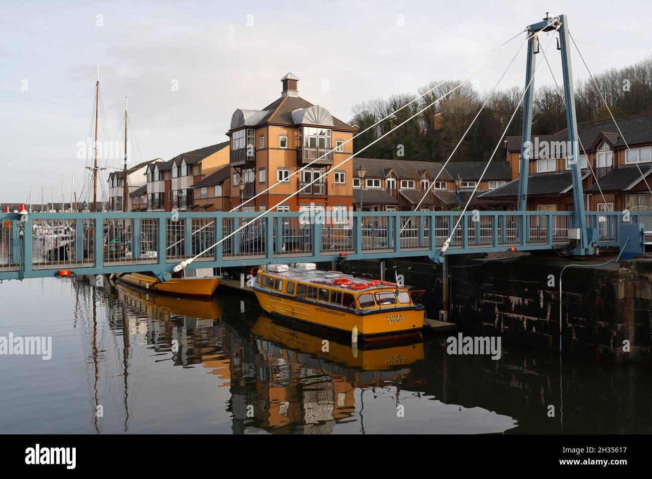 Bridge development hi-res stock photography and images - Alamy