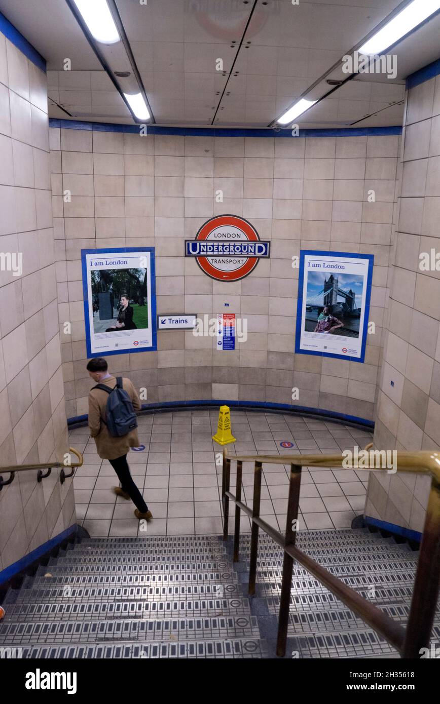 Aldgate underground station hi-res stock photography and images - Alamy