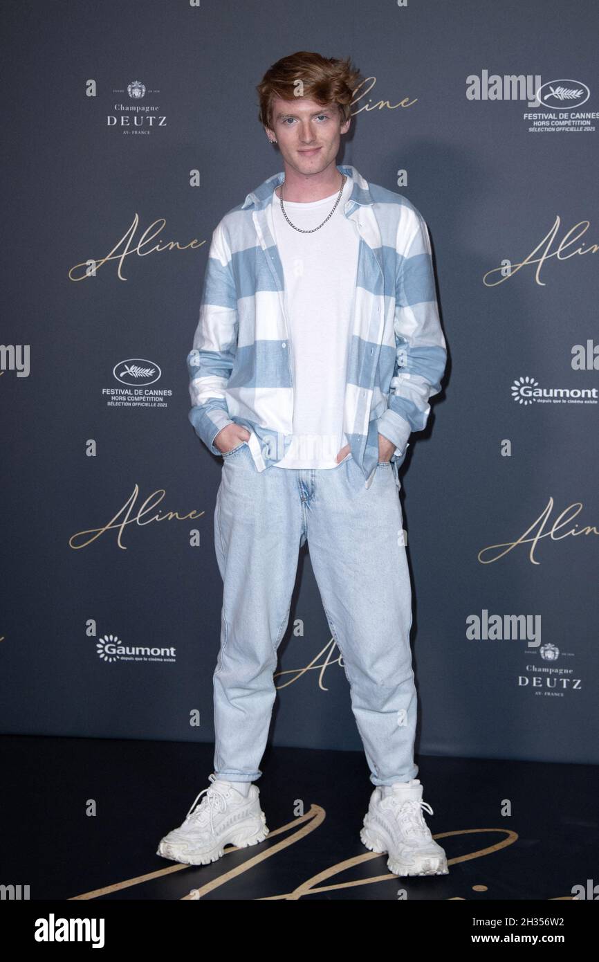 Elliott attending the Aline Premiere at the Grand Rex Cinema in Paris ...
