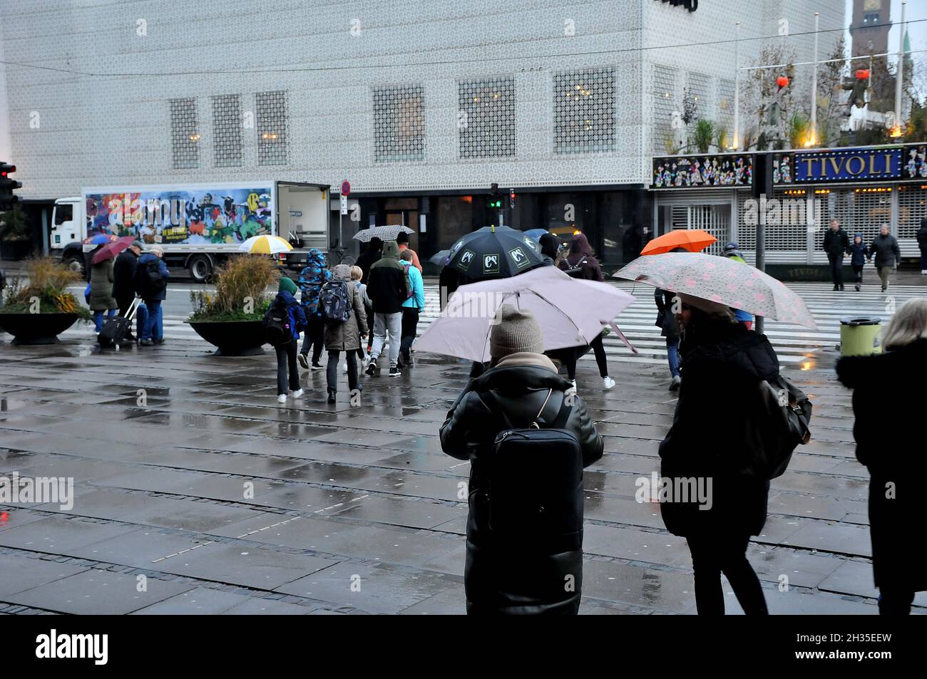 Copenhagen /Denmark / 22 October 2021 / Rain falls in danish capital ...