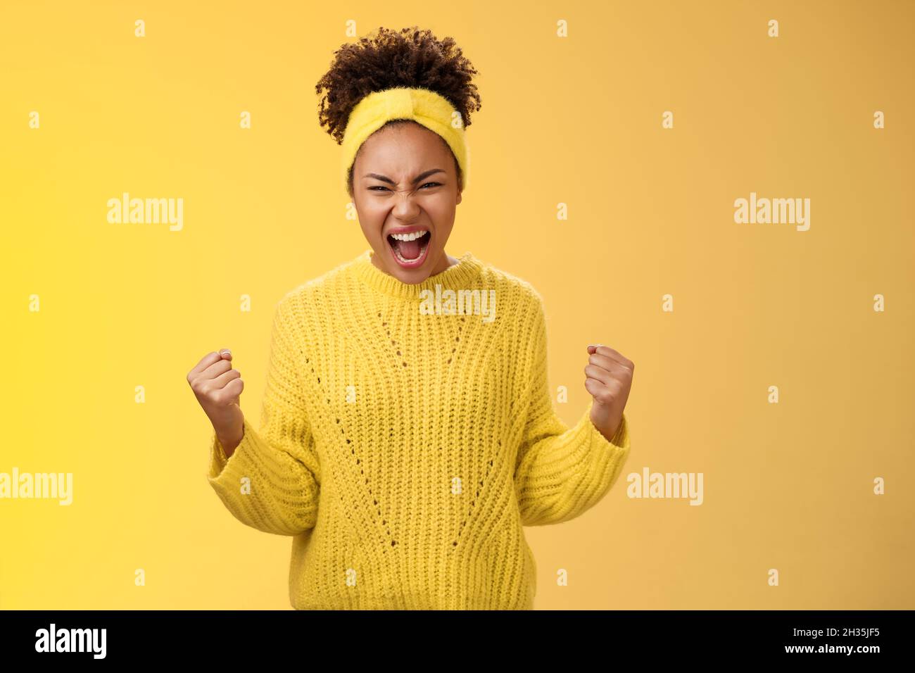 Woman boos hi-res stock photography and images - Alamy