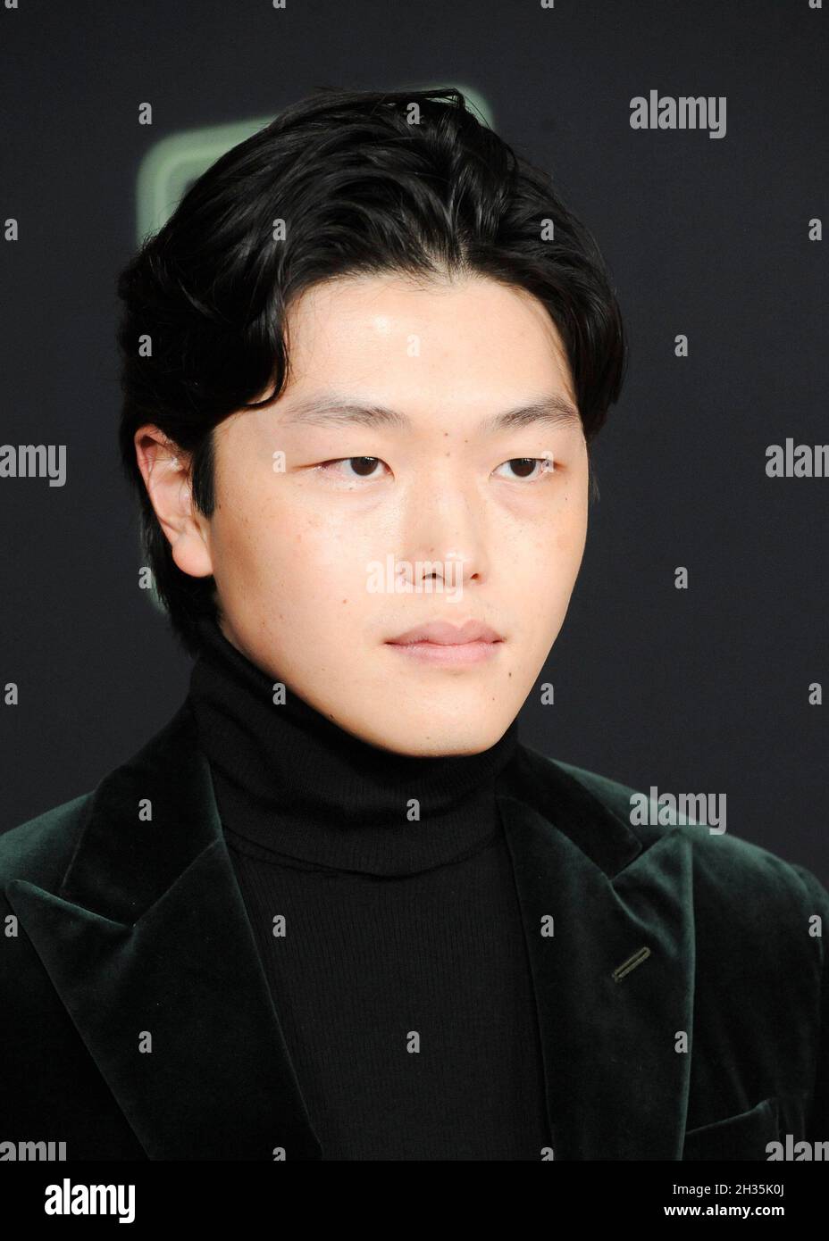 Los Angeles, CA. 25th Oct, 2021. Alex Shibutani at arrivals for LAST ...