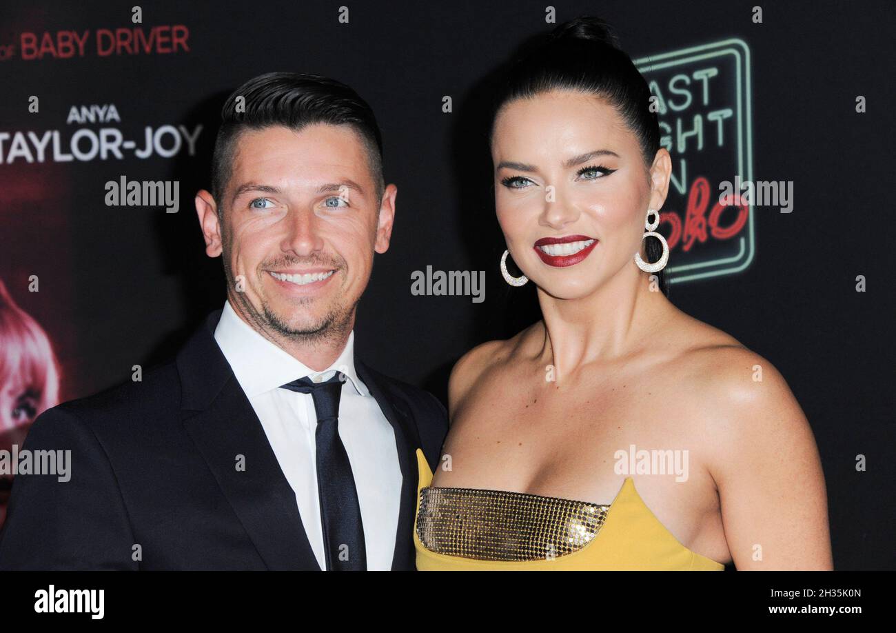 Adriana lima and andre lemmers hi-res stock photography and images - Alamy