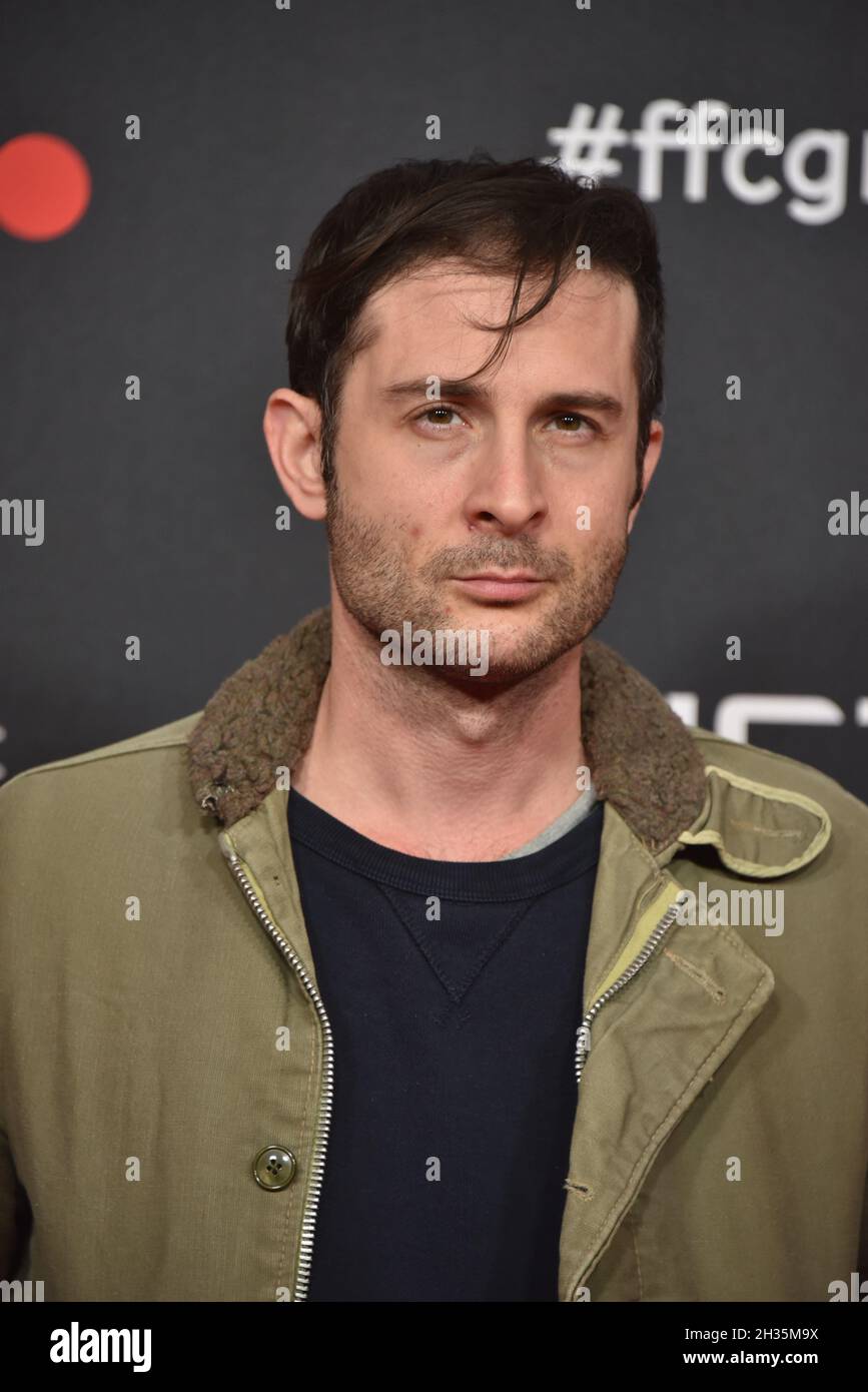 Cologne, Germany. 24th Oct, 2021. French actor Arthur Harari is coming ...