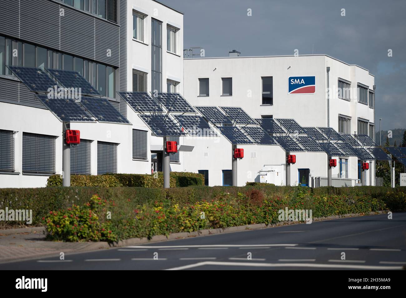 Sma solar technology hi-res stock photography and images - Alamy