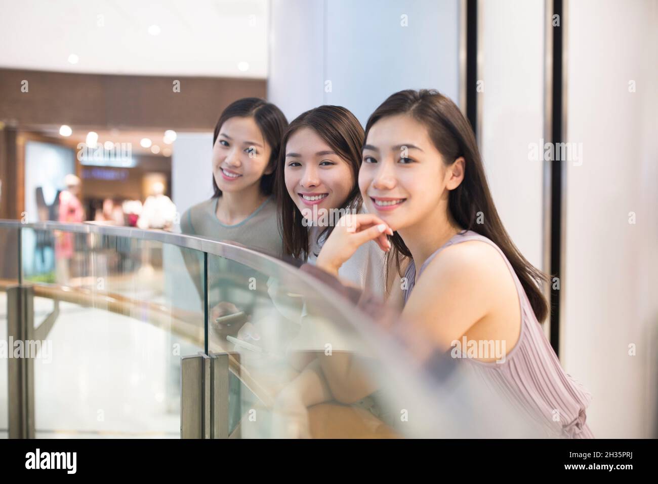 Three best friends going shopping together Stock Photo - Alamy
