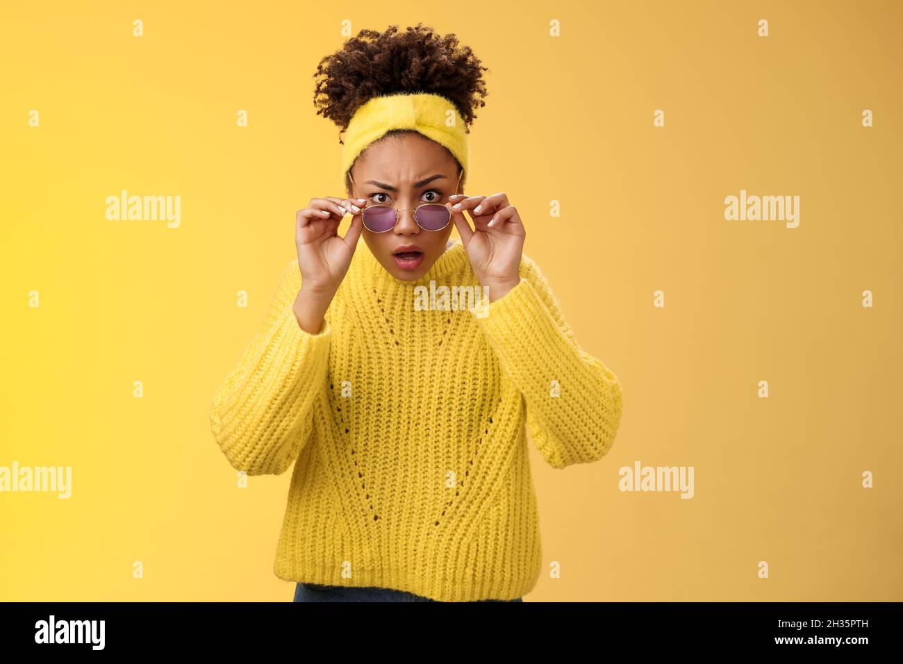 Shocked speechless impressed african-american stylish female coworker ...