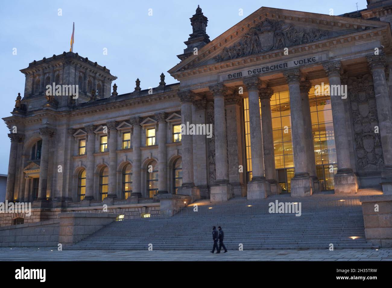 Berlin, Germany. 26th Oct, 2021. View of the Reichstag building in the ...