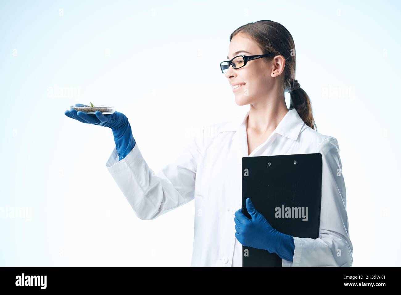 laboratory assistant research biology ecology experiment isolated ...