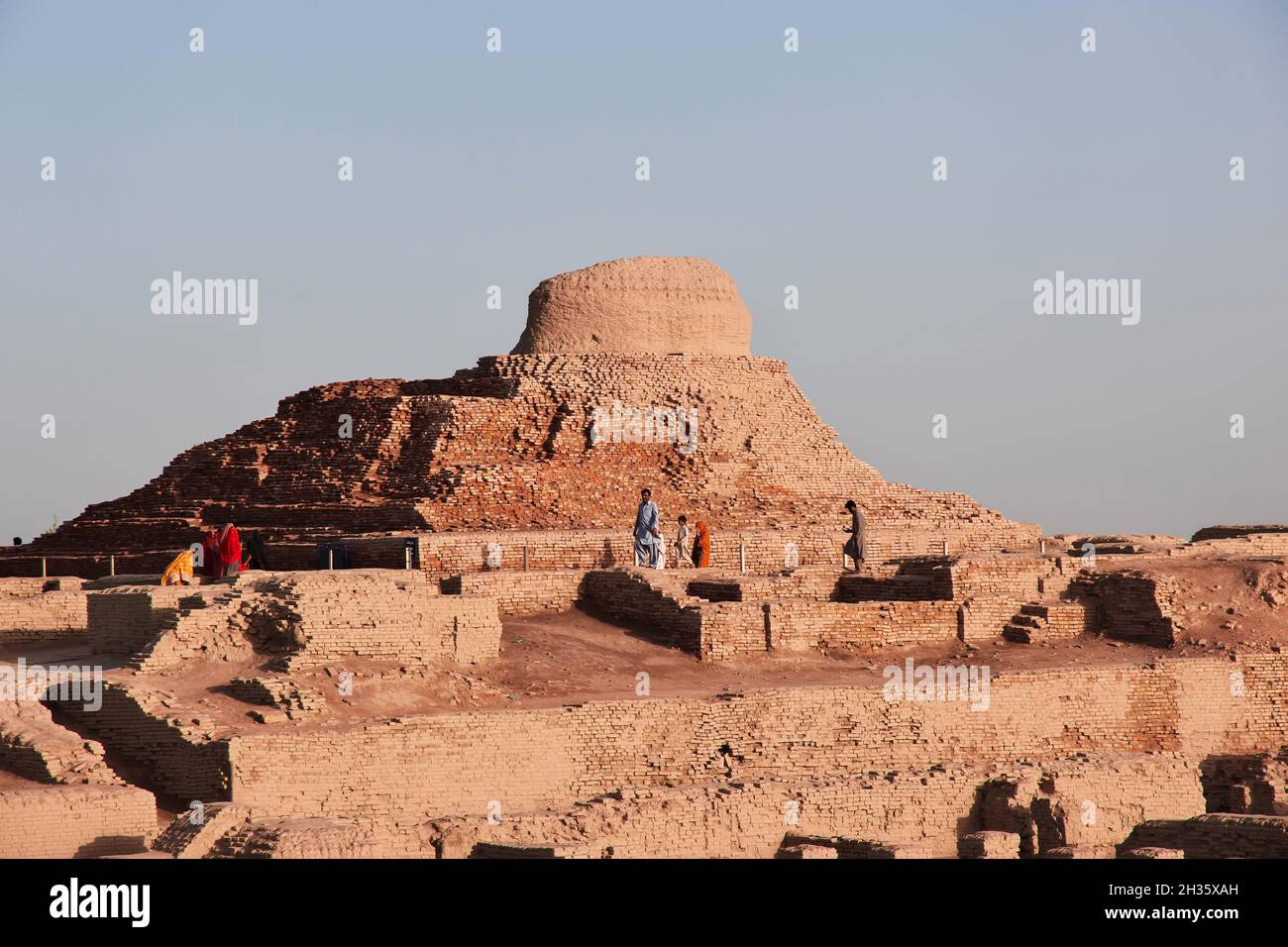Indus valley civilization gujarat hi-res stock photography and images ...