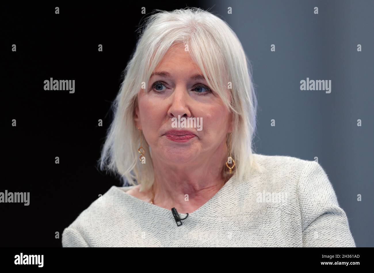 Nadine dorries hi-res stock photography and images - Alamy