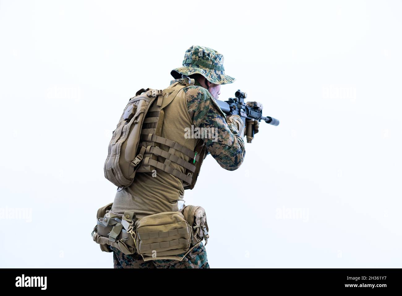 modern warfare american marines soldier in action while sneaking and ...