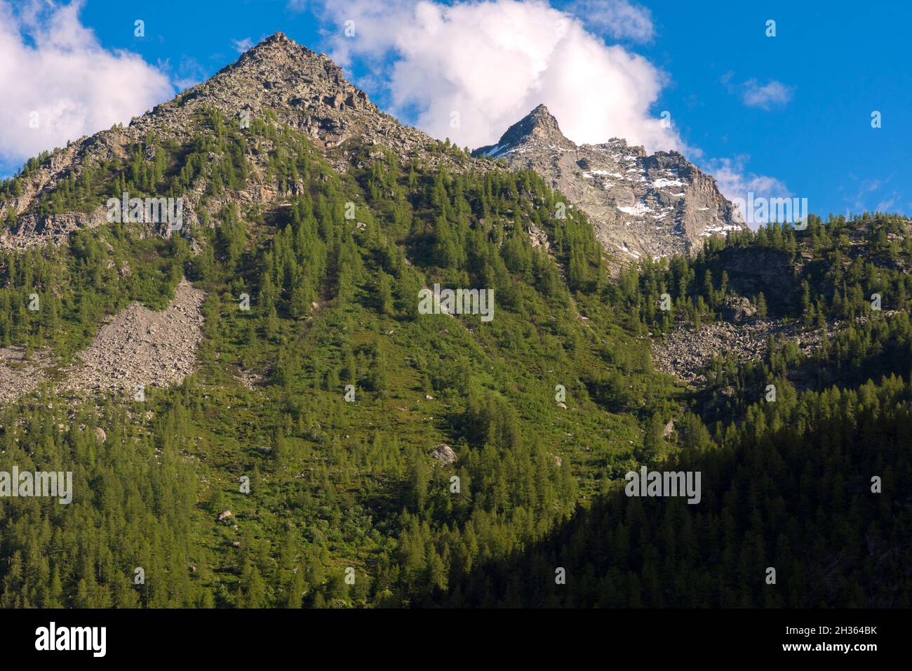 Landscape mountain between ceresole hi-res stock photography and images ...