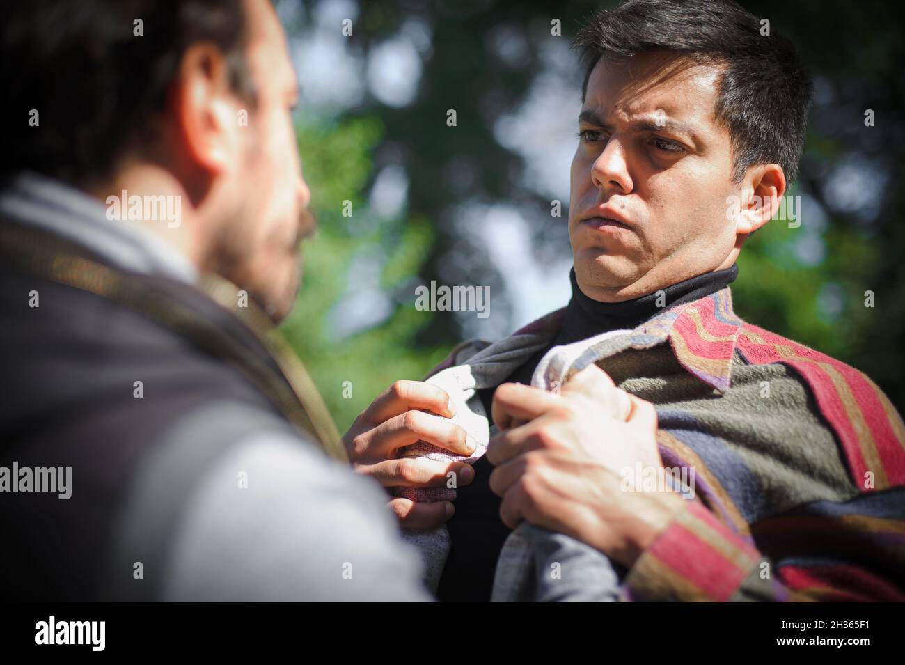 Men grabbing head hi-res stock photography and images - Alamy