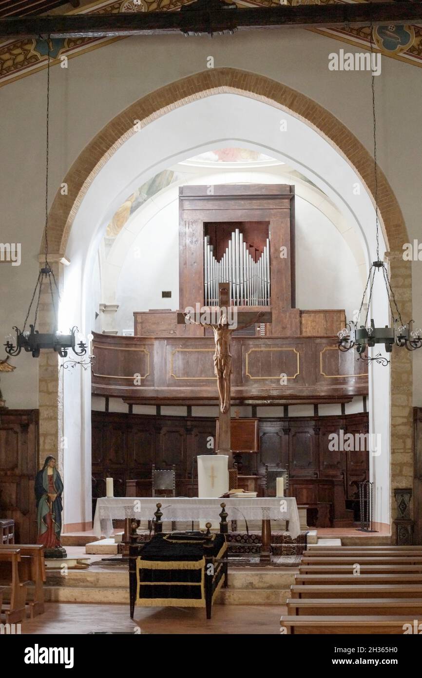Small village, Collegiate Church of the Holy Trinity, Altar, Cetona ...