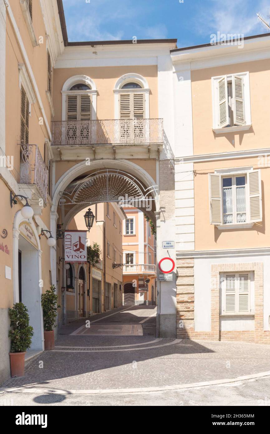 Cityscape, Small village, Porta Maggiore door, Controguerra, Abruzzo ...