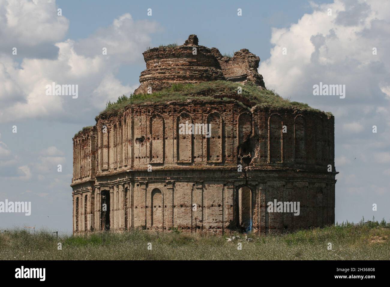 Chiajna, Romania, August 8, 2009: The ruins of the 17th century Chiajna ...