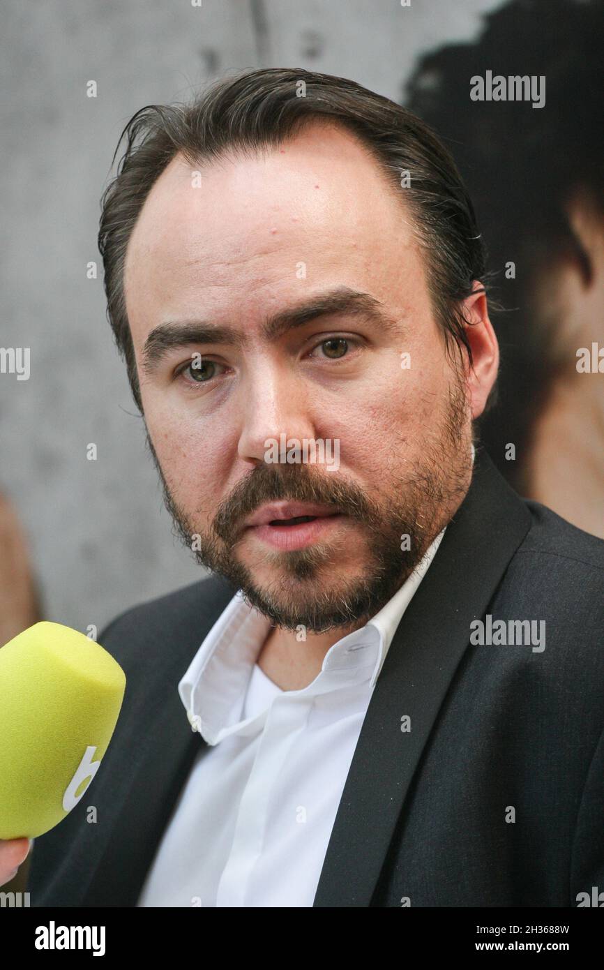 2009 romania director hi-res stock photography and images - Alamy