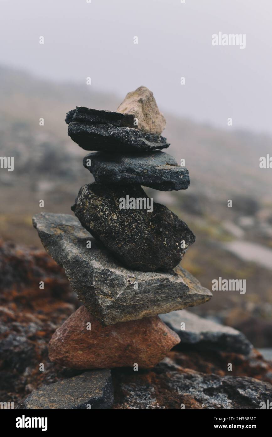 Rain falling on rock hi-res stock photography and images - Alamy