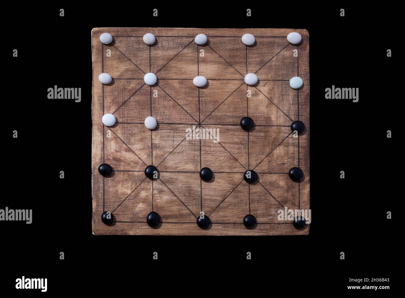 Alquerque, also known as Qirkat. Strategy board game originated in the ...