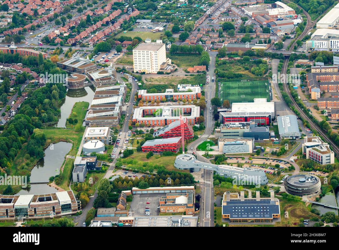 Uni buildings hi-res stock photography and images - Alamy