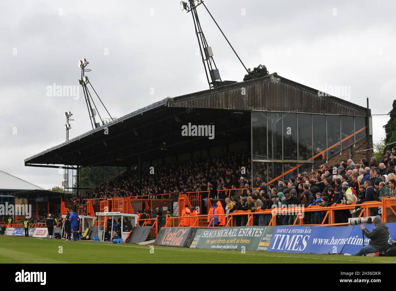 Underhill stadium barnet hi-res stock photography and images - Alamy