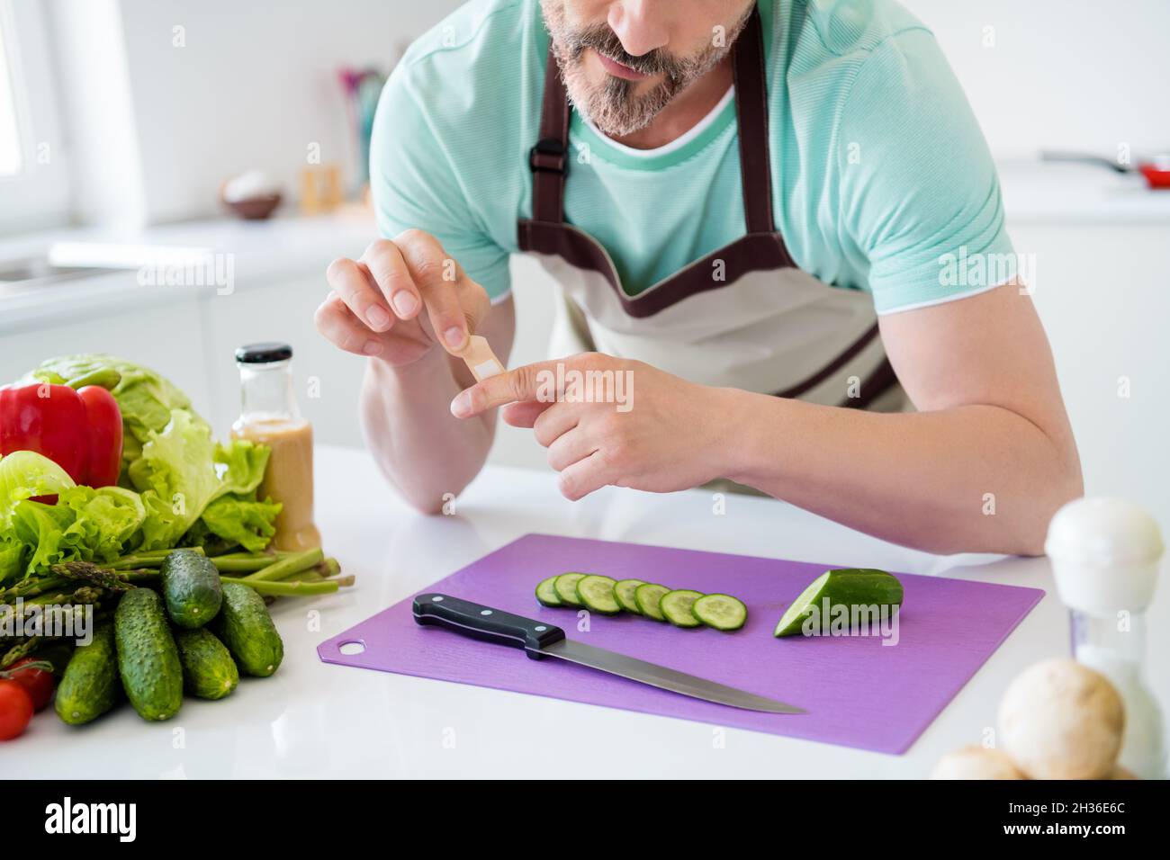 Blue plaster chef hi-res stock photography and images - Alamy