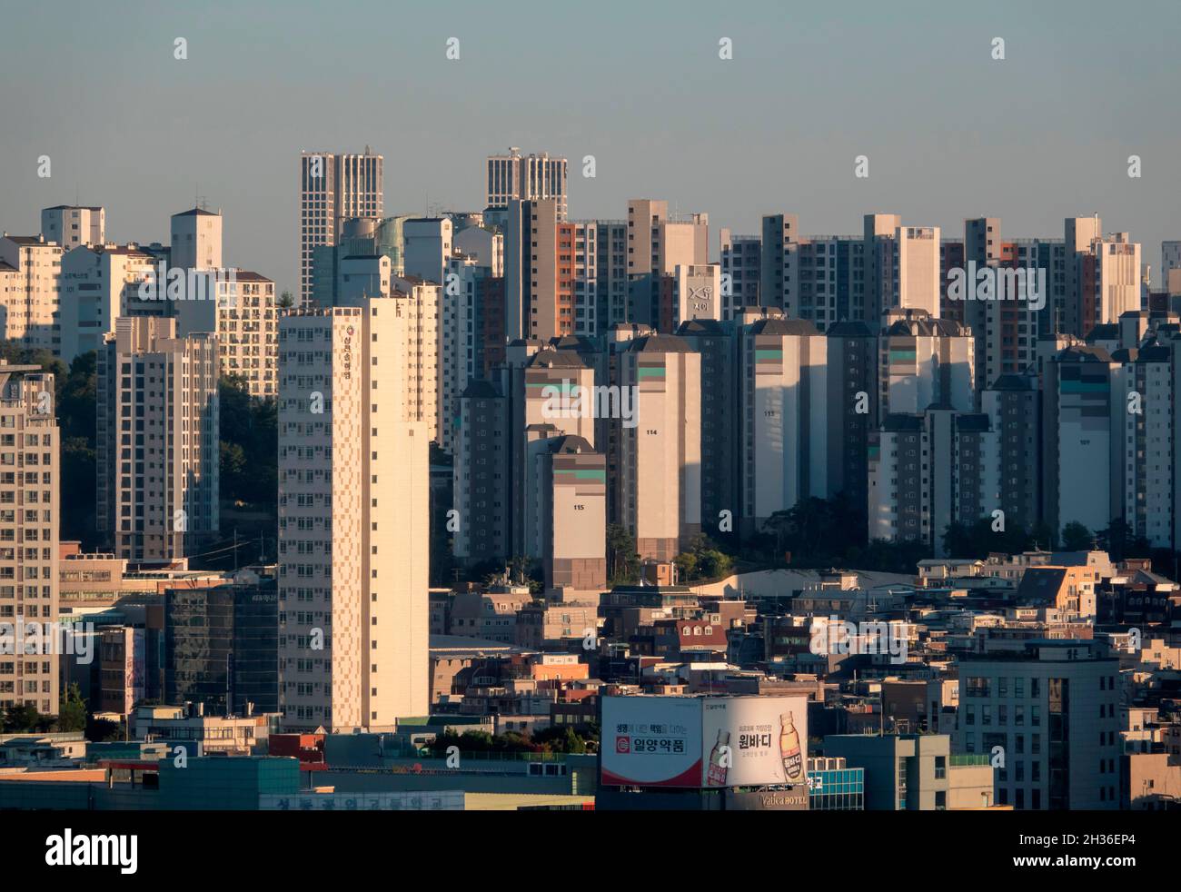 Apartment buildings, Oct 17, 2021 : High-rise apartment buildings are ...