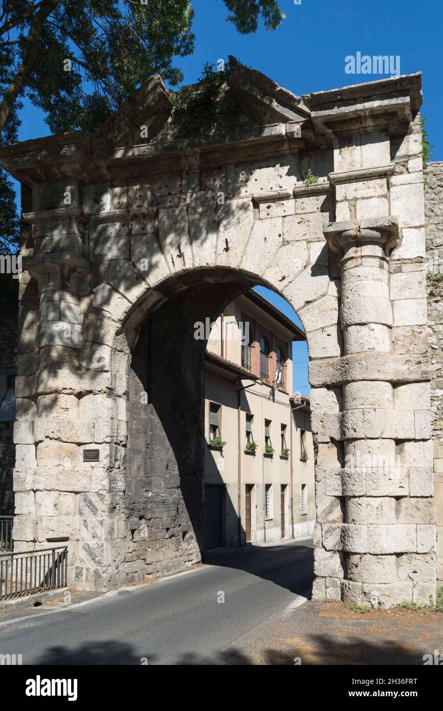 Medieval Village, Porta Romana Gate, Medieval Village, Narni, Umbria ...