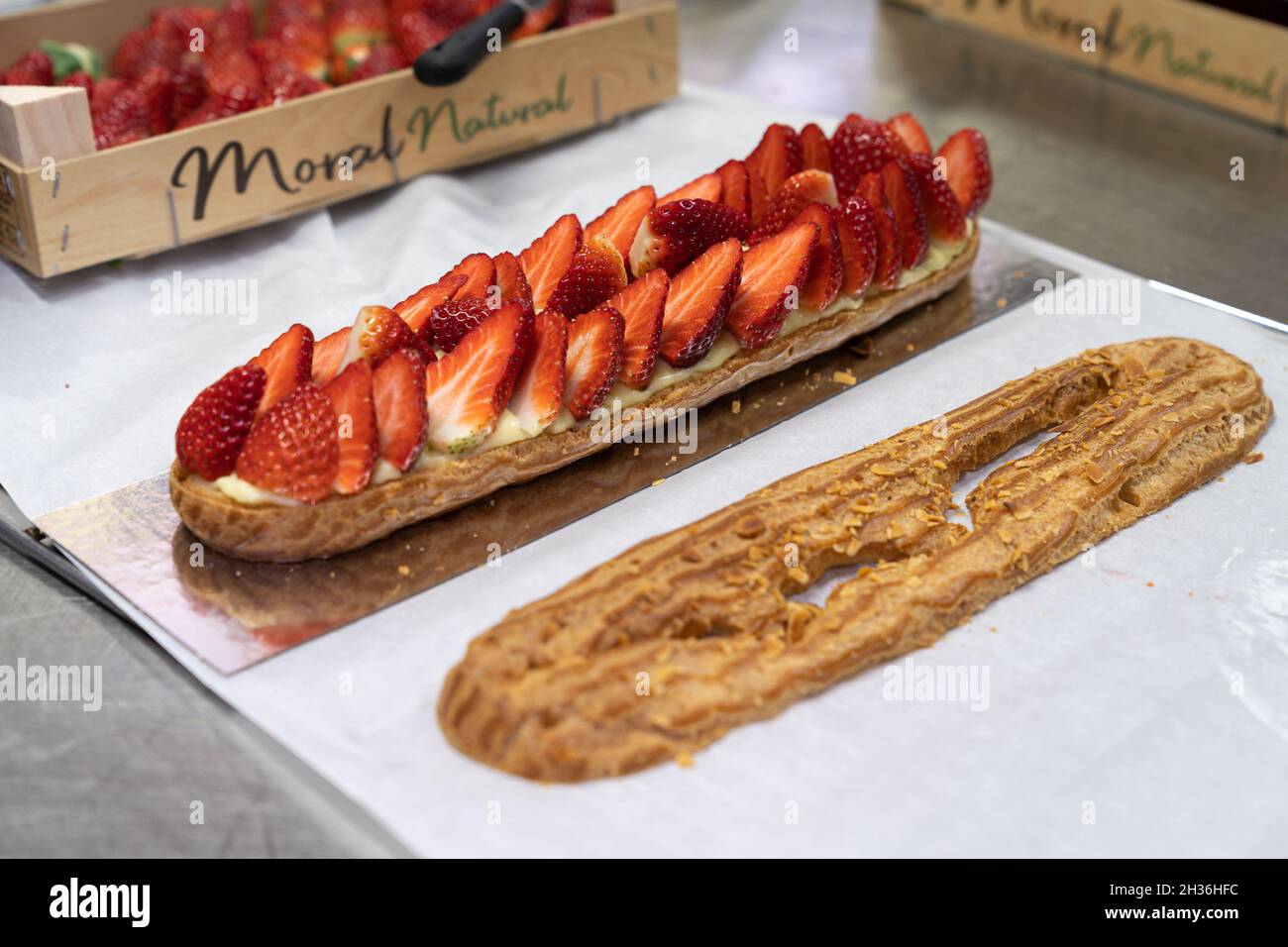 Closeup eclairs in showcase hi-res stock photography and images - Alamy