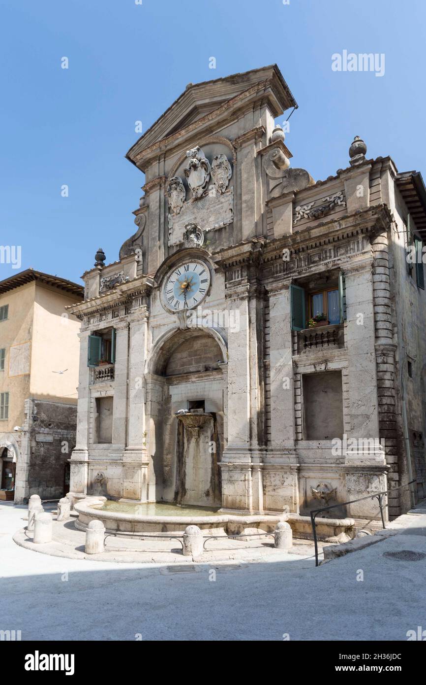 Spoleto historic centre hi-res stock photography and images - Alamy